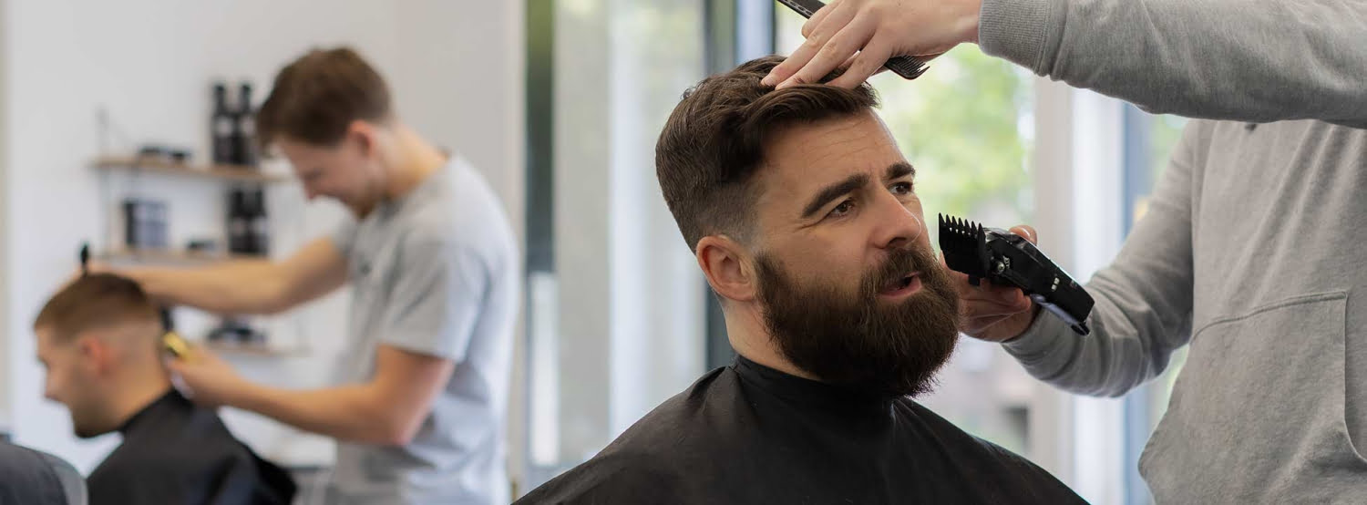 Barbering courses Edinburgh - Black's Male Salon